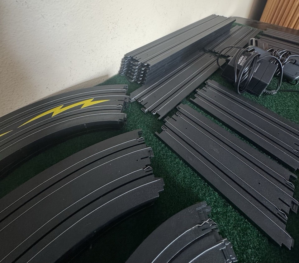 A Nice Assortment Of AFX Tracks And Accessories. Good Condition. Clean ...