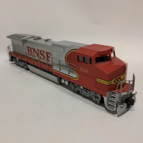 Walthers HO BNSF 533 Santa Fe Fakebonnet B40-8W Dash 8-40BW Trainline ...