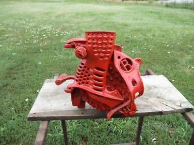 Primitives - Corn Sheller