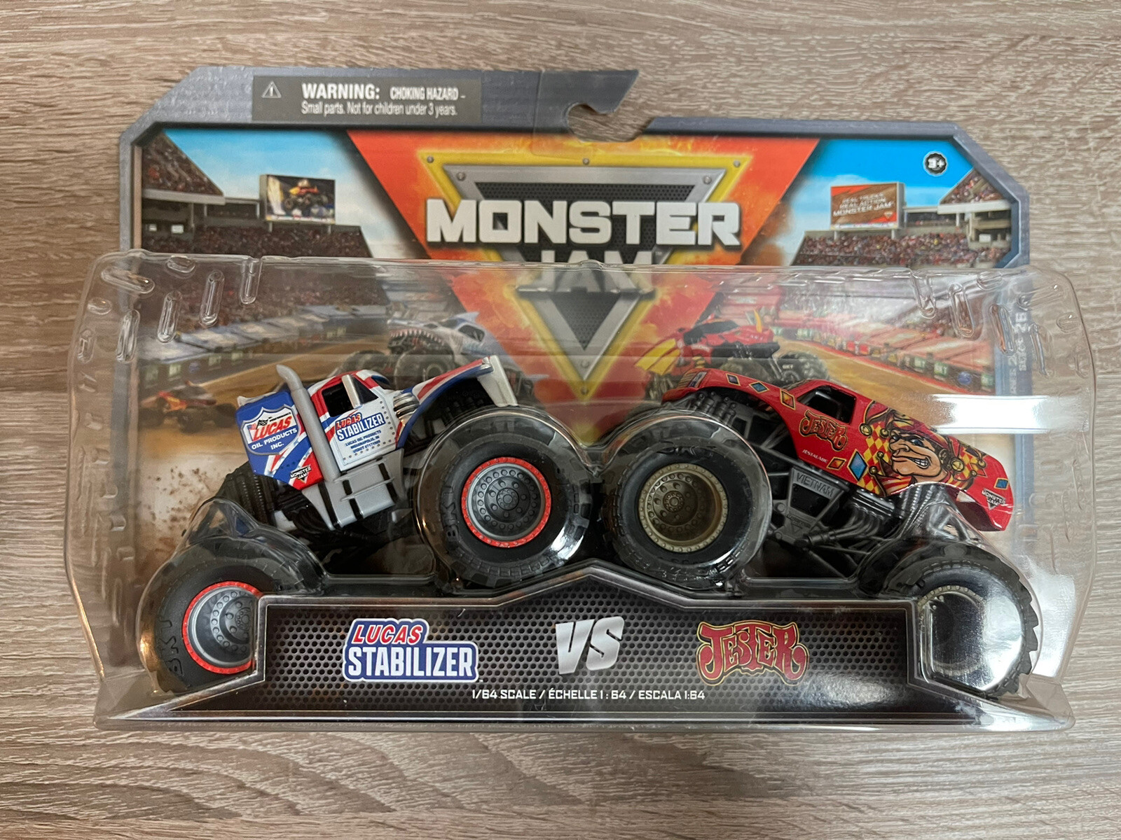 Spin Master Monster Jam 2-Pack Lucas Oil Stabilizer & Jester Series 26 ...