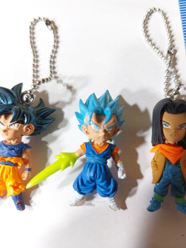 Dragon Ball Super UDM Burst 31 Super Saiyan Blue Vegito 3 Figures ...