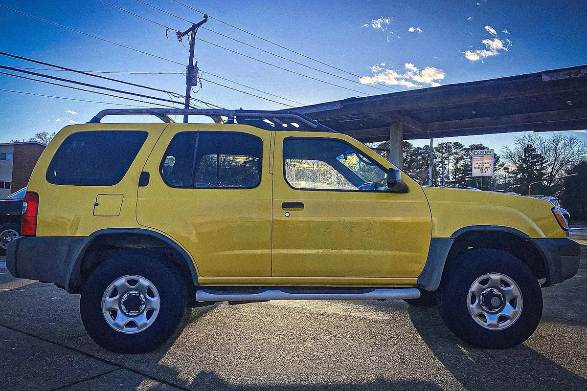 2000 Nissan Xterra 4x4 Is Authentically Rugged