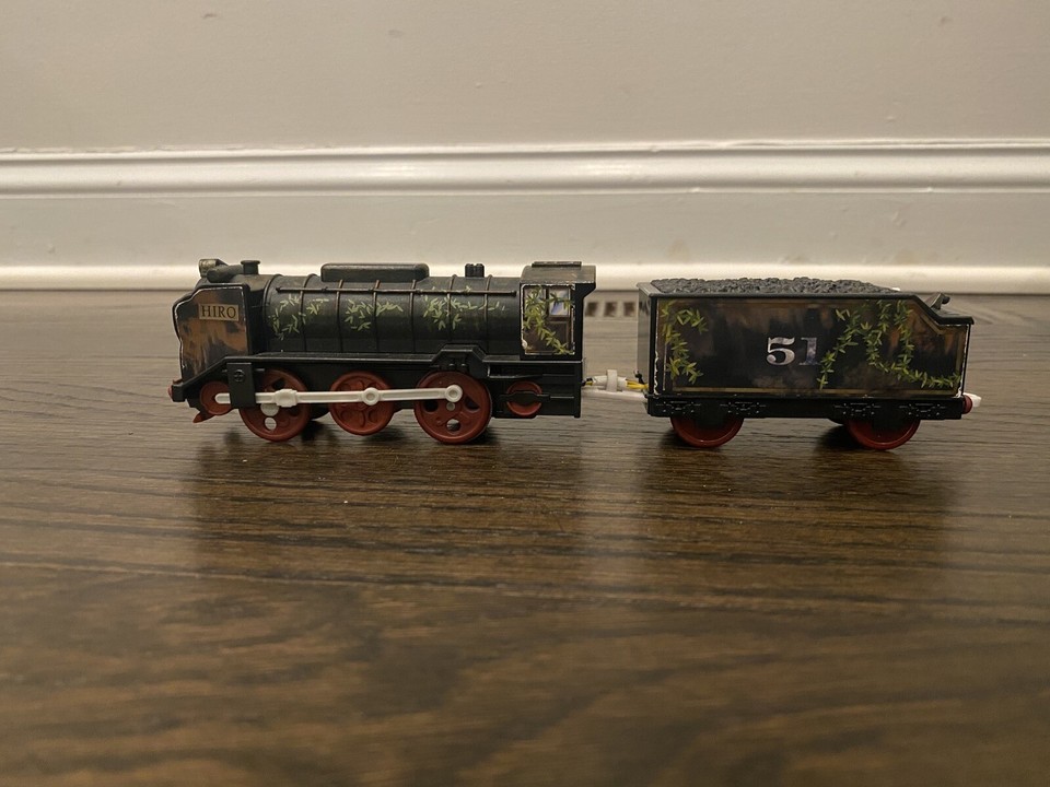 Thomas TrackMaster FLIP FACE LOST & FOUND HIRO Motorized Train & Track ...