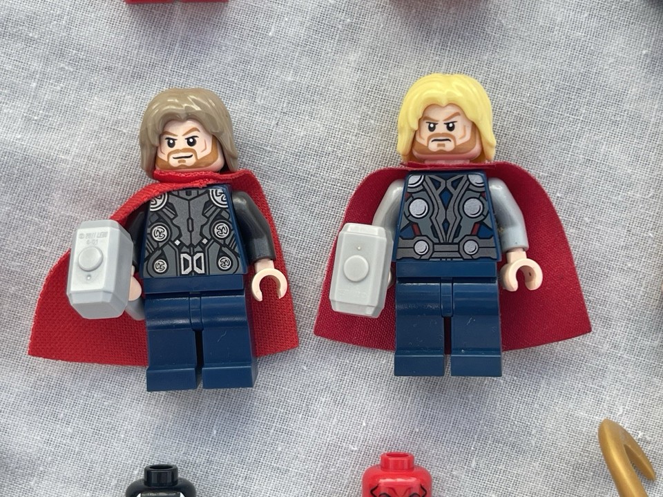 LEGO Marvel Super Heroes Minifigure Collection. 69 Minifigures + 2 ...