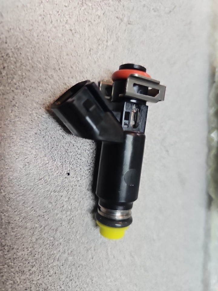 New Genuine GM 12580426 ACDelco 217-1626 Fuel Injector 2002-07 ...