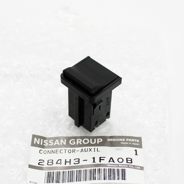 OEM Nissan 284H31FA0B Connector Auxilary Audio System 284h3-1fa0b for ...