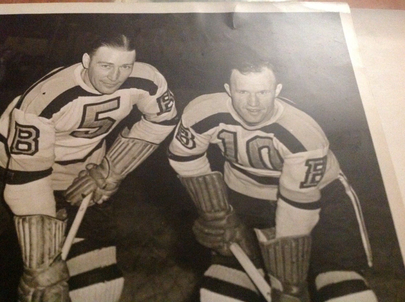 DIT CLAPPER 1945 BOSTON BRUINS NHL HOCKEY PHOTO BILL COWLEY OLYMPICS ...