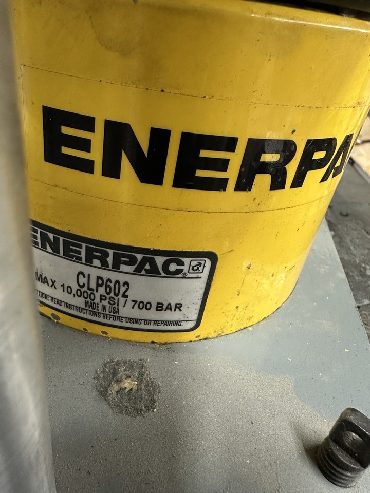 Shop Made Press Enerpac CLP602- 10,000 PSI/700 Bar Hydraulic Cylinder ...