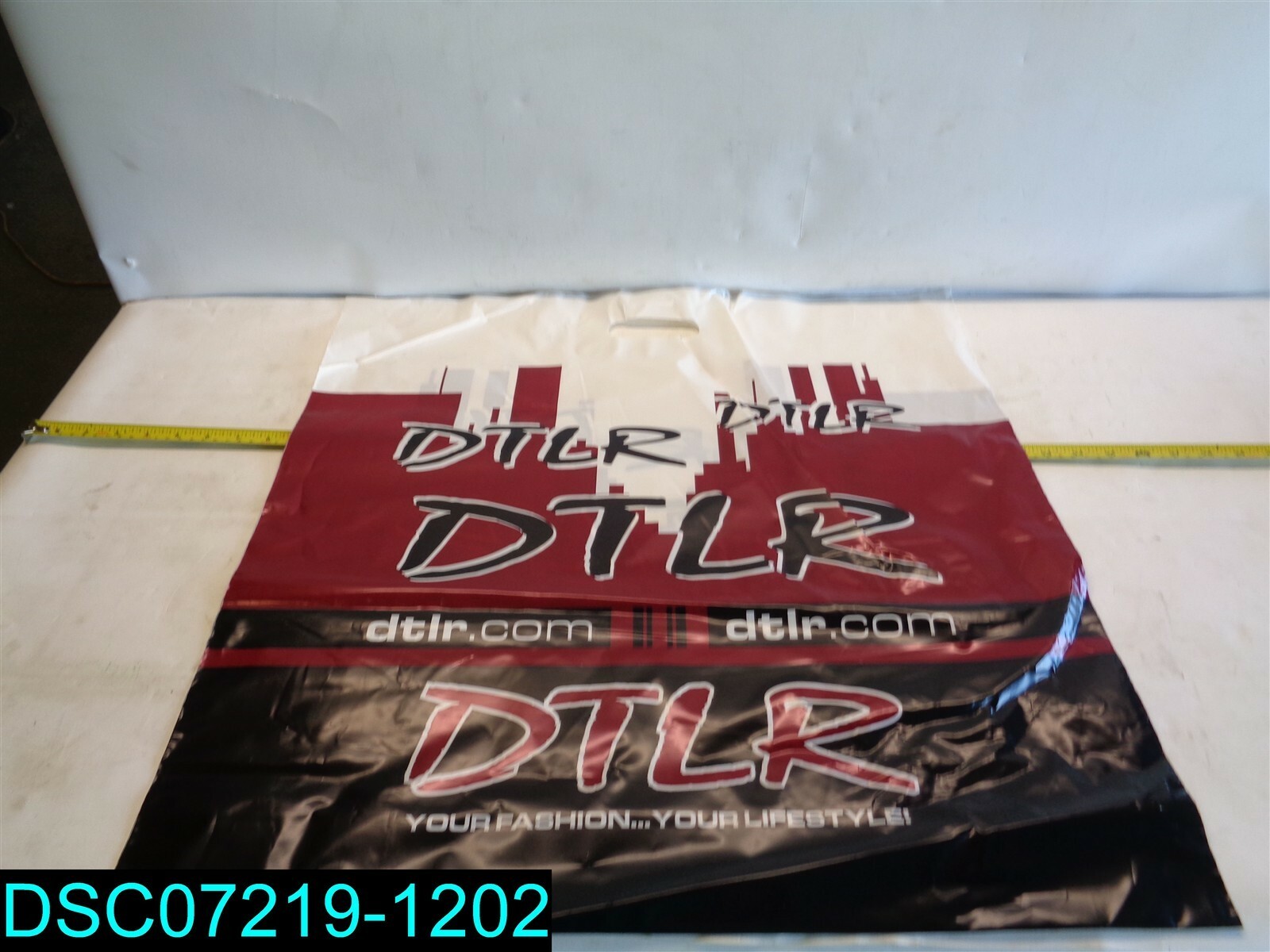 QTY=1 BOX OF 250: 24" X 24 " DTLR Plastic Merchandise Bags | eBay