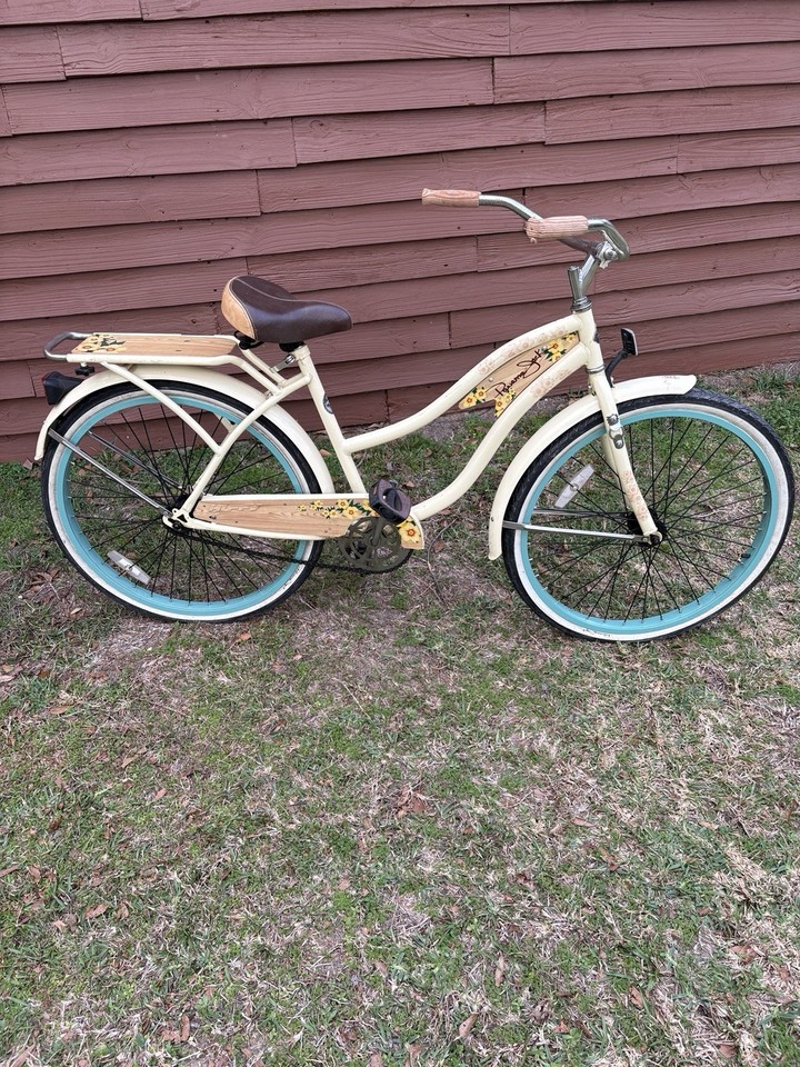 Huffy Panama Jack Women's Cruiser Bike 26" Beige Blue Rear Rack Fenders ...