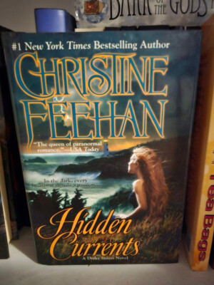 HIDDEN CURRENTS - A DRAKE SISTER NOVEL | eBay