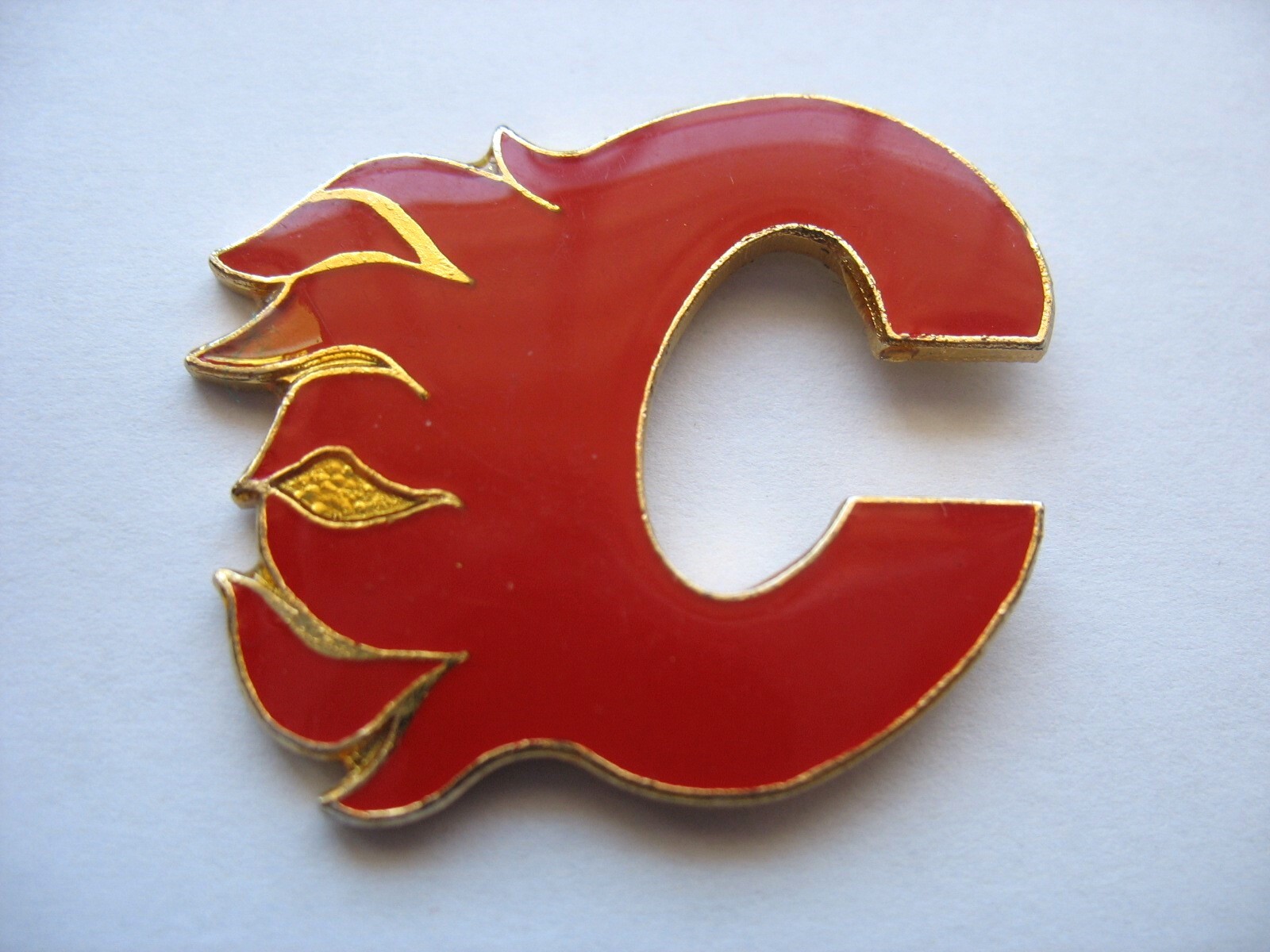 CALGARY FLAMES LAPEL PIN - Large Flaming "C" | eBay
