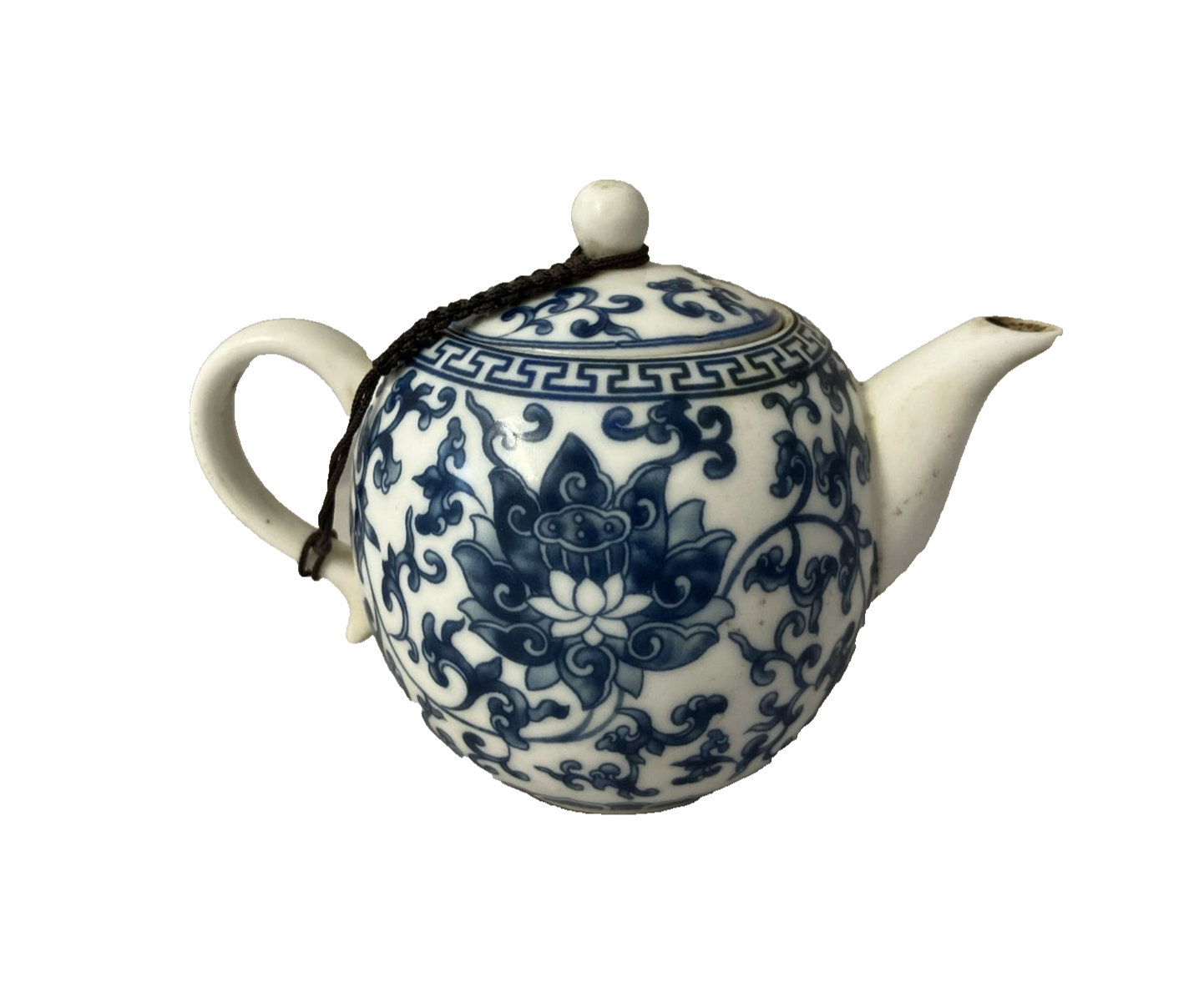 Blue & White Lotus Design Small Porcelain Teapot With Cord - FREE ...
