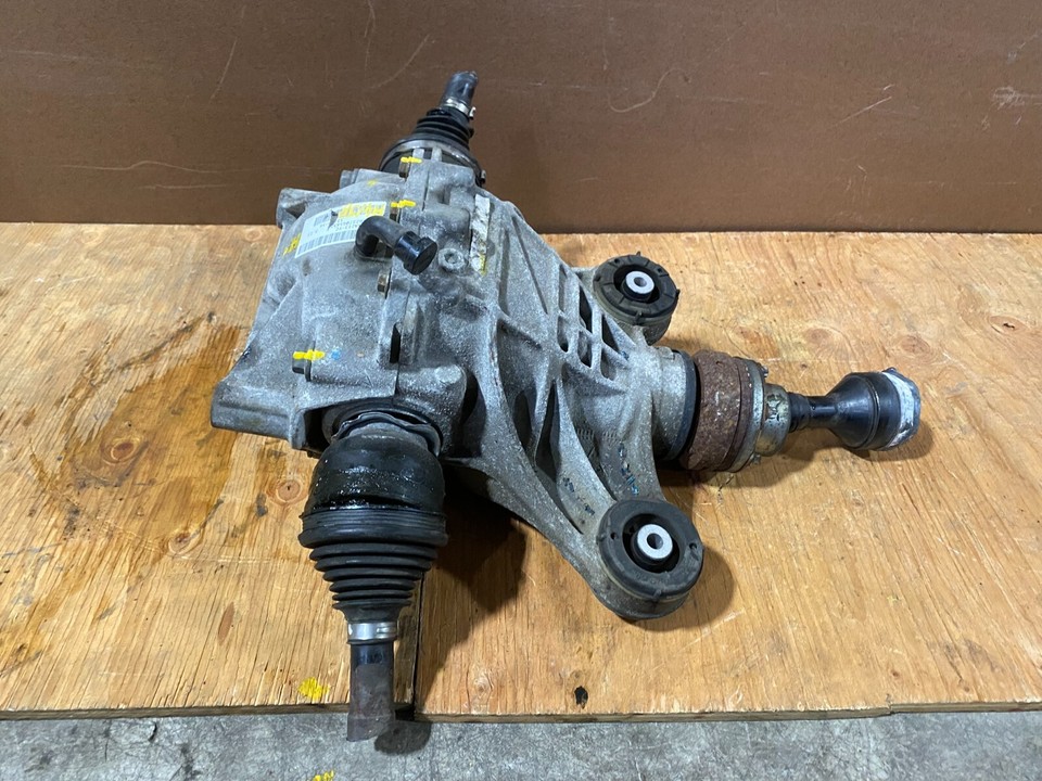 2017 to 2019 Jaguar F-PACE 2.0L Rear Differential Carrier 3.23 Ratio ...