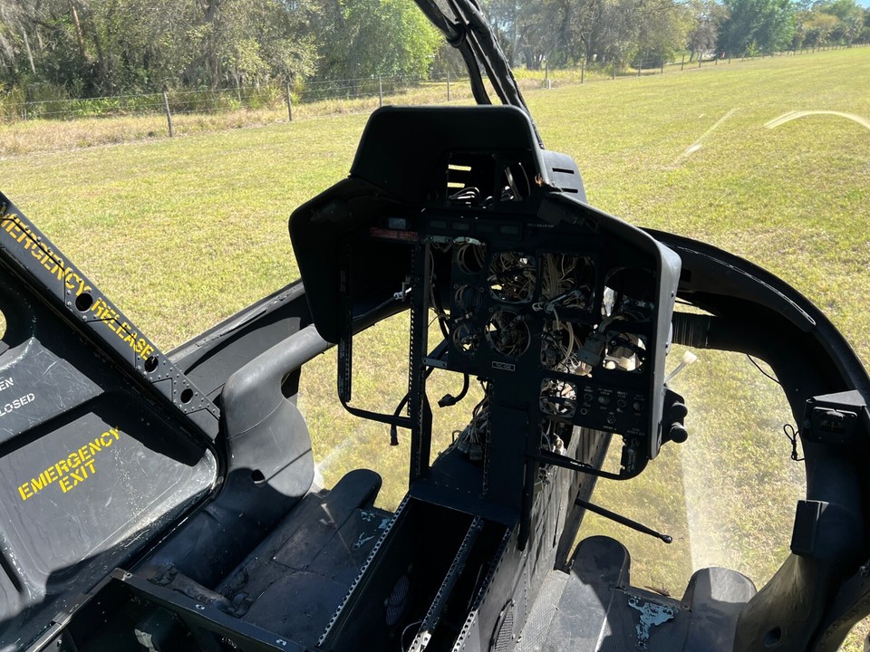 Bell 206 Jet Ranger Helicopter Fuselage Display Movie Prop | eBay