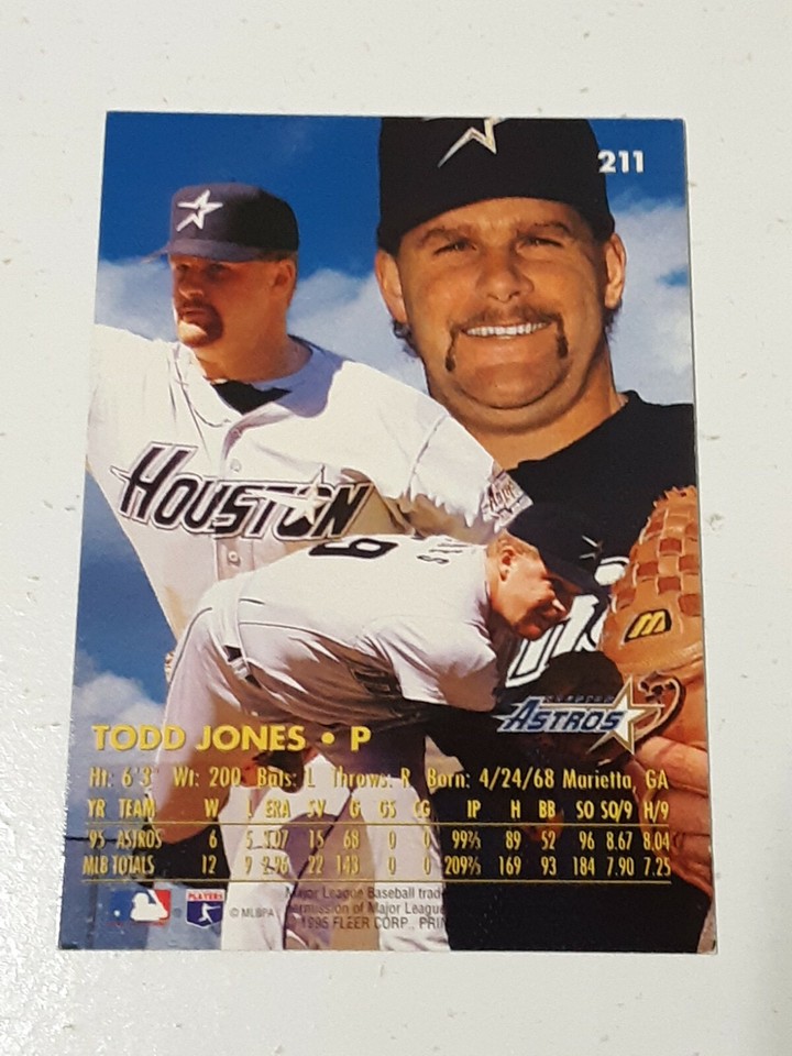 Todd Jones Houston Astros 1996 Fleer Ultra Autograph Card #211 READ ...