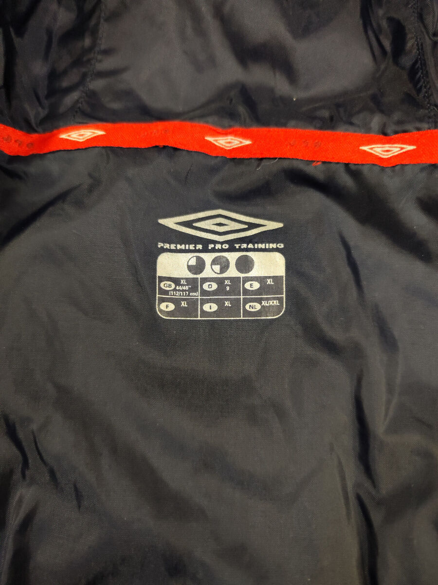 Rare Vintage Umbro England puffer jacket football premier XL Rare Vintage Umbro England puffer jacket football premier XL