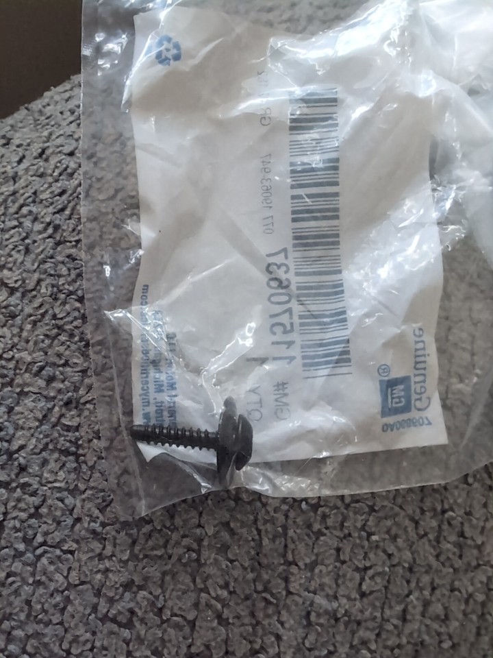 Genuine GM OEM-Fender Liner Splash Shield Bolt 11570637 | eBay