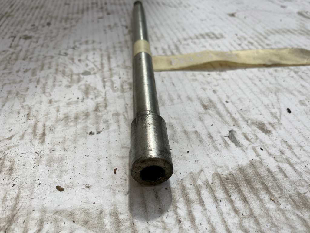 Pivot Roue Avant Piaggio X9 - Evolution 125/200 2003 (NU525) | eBay