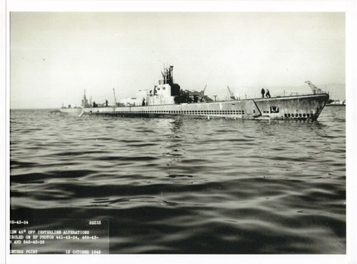 1943 US Navy Submarine SS-233 USS Herring at Hunters Point 8.5x11 Photo ...