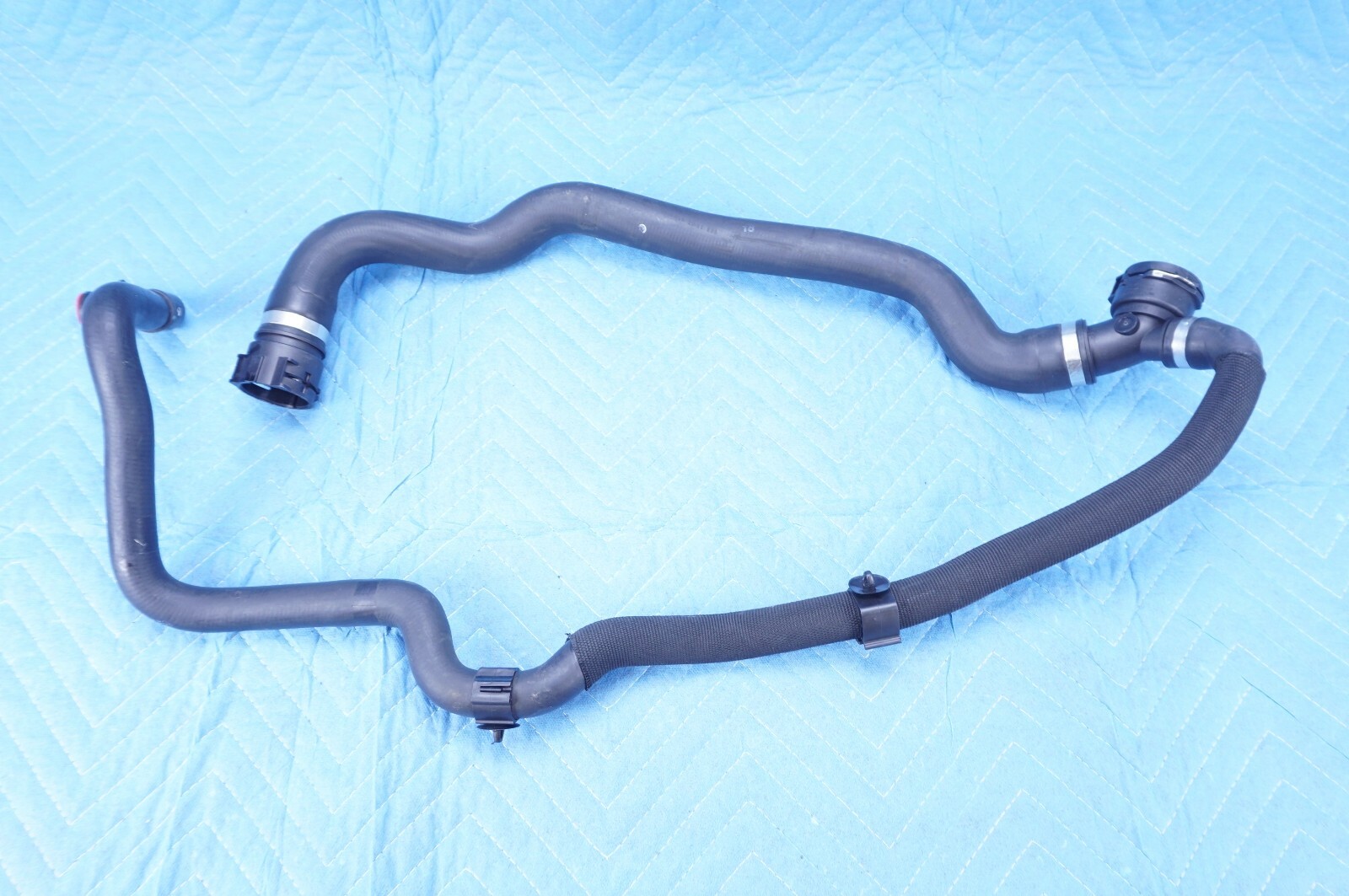 BMW X1 X2 Engine Radiator Coolant Hose Pipe Unit 17127617363 OEM | eBay