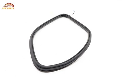 2013 - 2014 MERCEDES GL550 X166 REAR RIGHT QUARTER GLASS WEATHERSTRIP ...