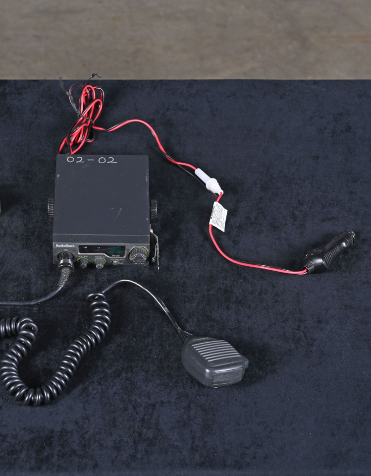 Radio Shack TRC-503 40-Channel Citizens Band CB Radio With Microphone ...