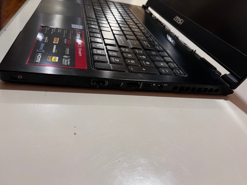 MSI GS63 Stealth 15.6" Core i7 8th 16GB 256GB+1TB SSHD - GS63 STEALTH ...