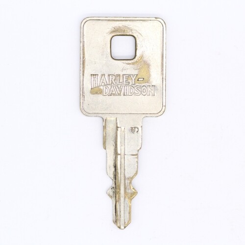 Harley-Davidson Key Part Number - 71499-945 | eBay