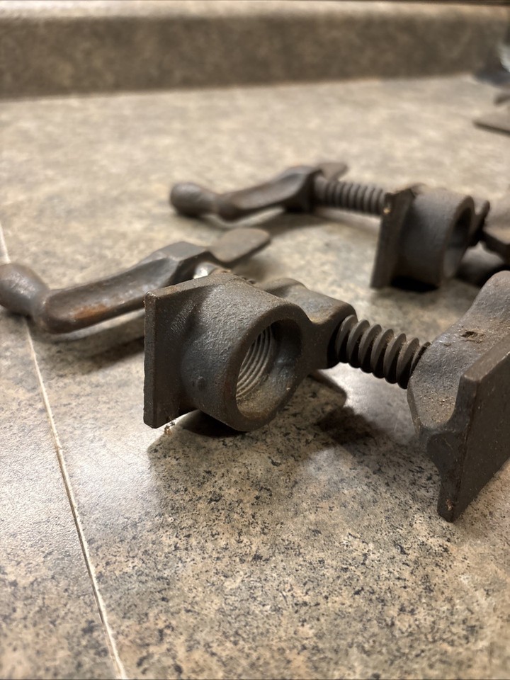 Vintage Pipe Clamp Fixtures (2) For Use W/ 3/4” Pipe 7346 • 4 Plumbing ...