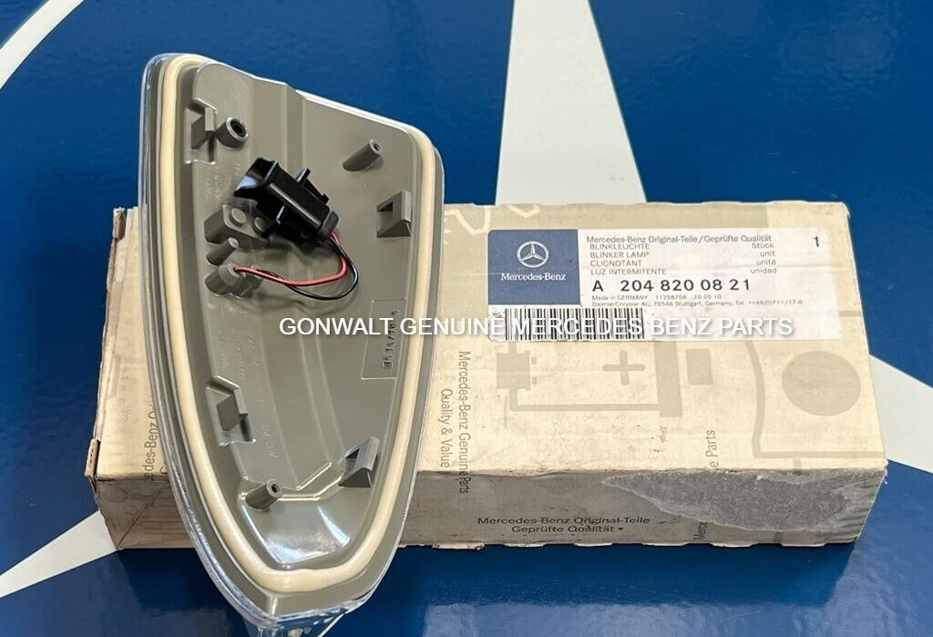 Mercedes Benz Genuine C300 C350 C63 AMG 2008-2009 Right Blinker Lamp ...