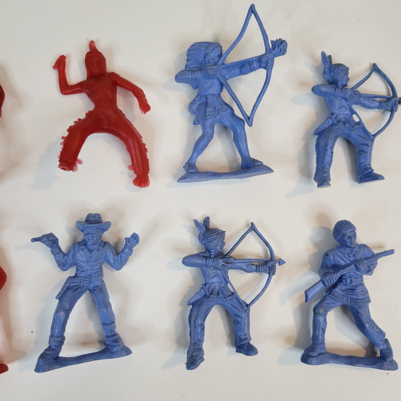 Set of 10 Plastic Blue and Red Cowboys and Indians Army Men Style | eBay