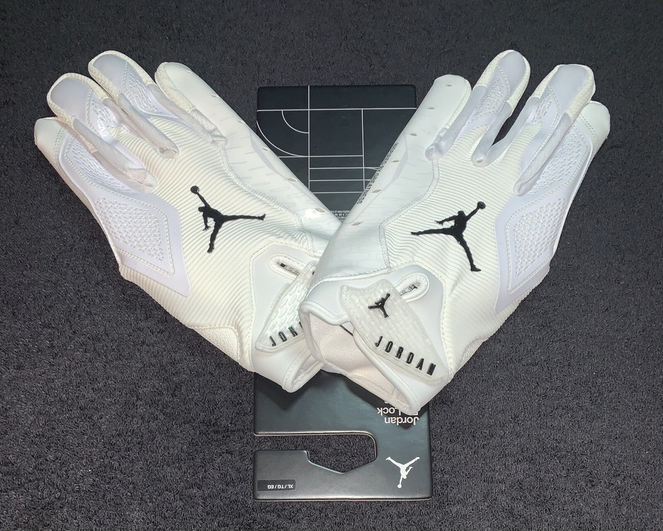 NIKE AIR JORDAN FLY LOCK 2.0 FOOTBALL GLOVES #1011811 102 XL WHITE NWT ...