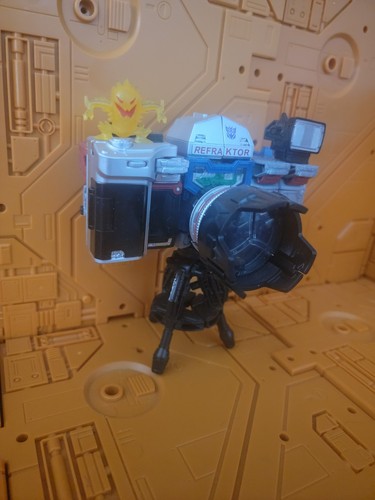 Transformers Siege Deluxe Reflector Refraktor Reconnaissance Team ...