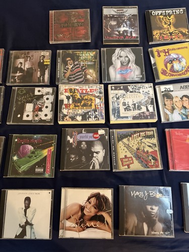 CD Lot 100 The Beatles Michael Jackson Led Zeppelin Eminem Bob Marley ...