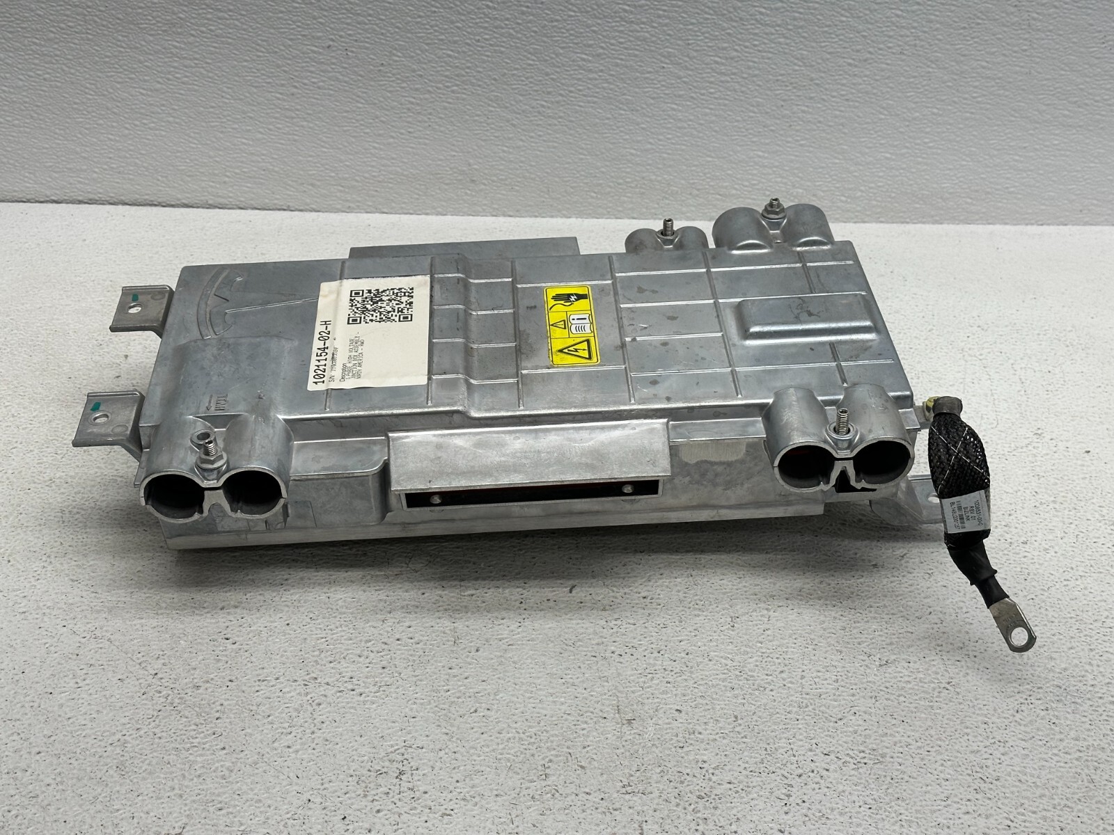 2012-2016 TESLA MODEL S REAR HIGH VOLTAGE JUNCTION BOX OEM | eBay
