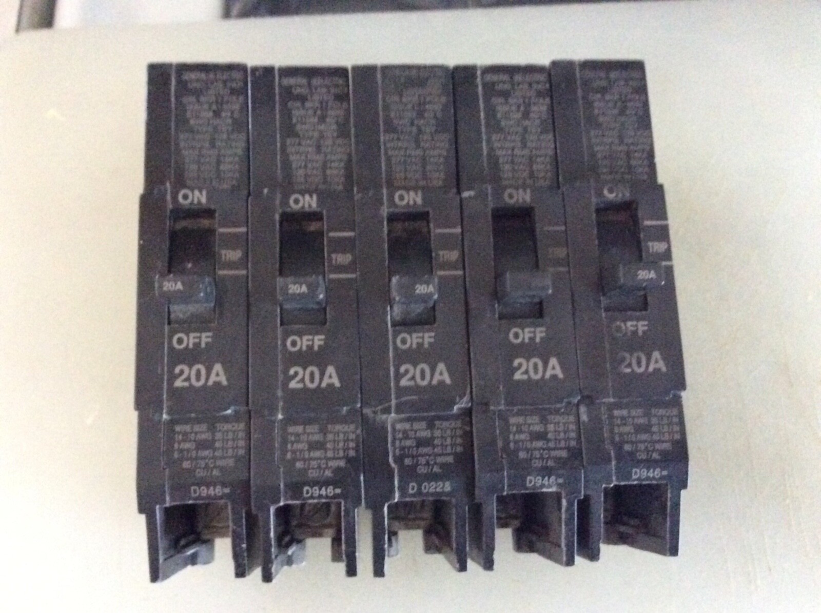 LOT OF 5 GE E11592 Used 20A 1 Pole Type TEY Circuit Breaker 277V 125VDC ...