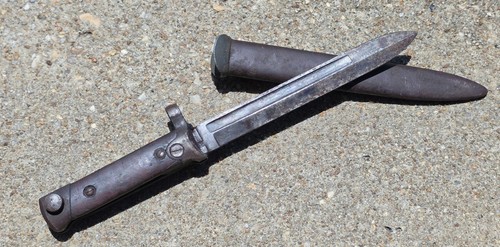 Authentic WWII ITALIAN M1938 CARCANO Rifle Bayonet with FOLDING Blade ...