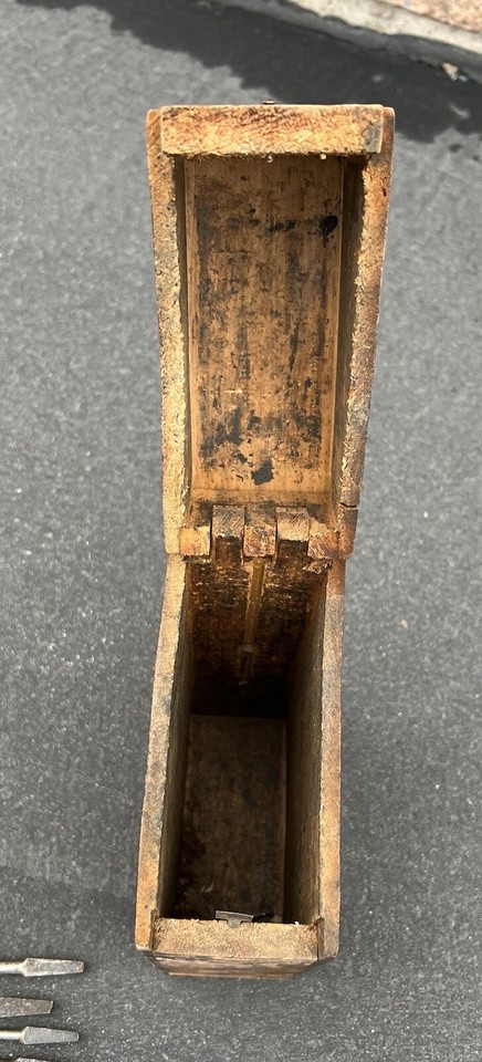 Vintage Auger Bit Set Rare Wood Case Holder Auger Bits Irwin ? Snells ...