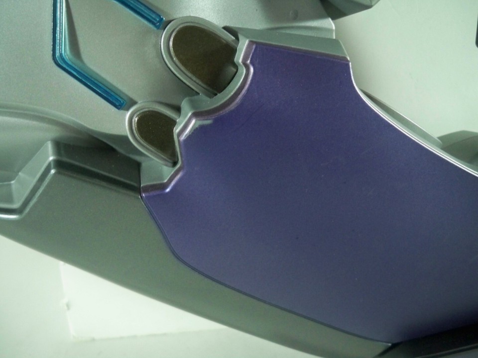 K24i00023 HALO NEEDLER WORKS NECA 1:1 FULL SIZE REPLICA 2015 LIMITED ...