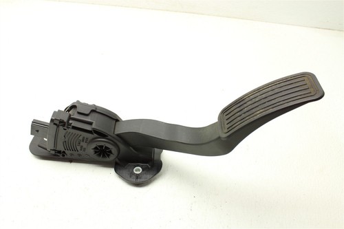 2014 Tesla Model S Electronic Gas Pedal Accelerator BE5C 9F836-AA 12-19 ...
