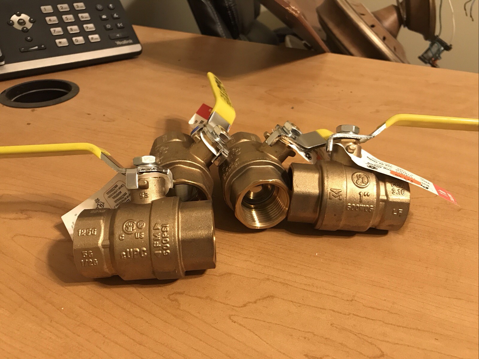 NEW B&K 107-825NL 1" FIP PIPE THREAD Brass BODY Full Port Ball Valve ...