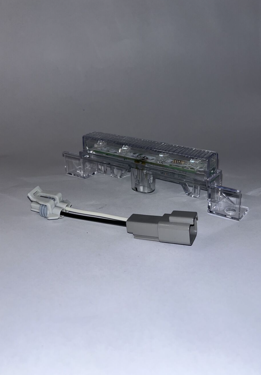 Volvo 21882502 84726252 Clear Sunvisor Marker Light with Harness | eBay