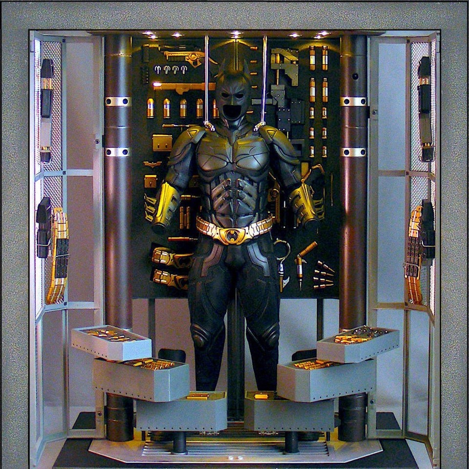 1/6 Batman Armory Backdrop 15"x15" - For 1/6 Bruce Wayne Alfred Batcave ...