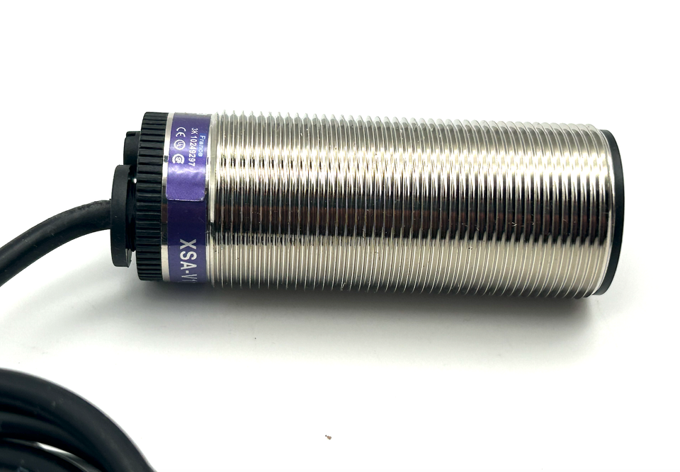 SCHNEIDER XSAV12801 Inductive Proximity Sensor XSA-V12801 | eBay