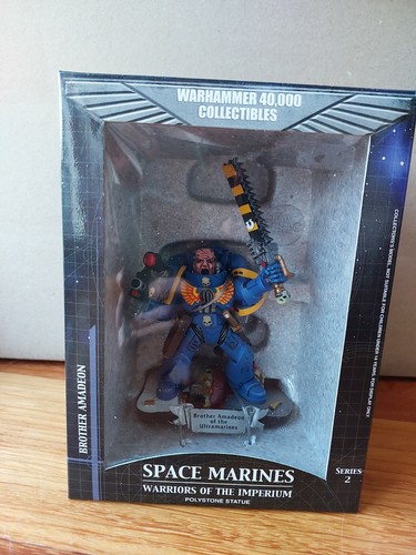 Warhammer 40k Sideshow Ultramarines Brother Amadeon Polystone Statue ...