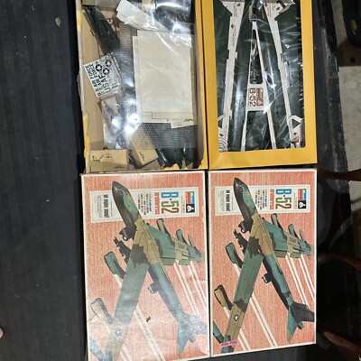 Rare Monogram B-52 Stratofortress...Kit PA215 ..1/72...MINT And One ...