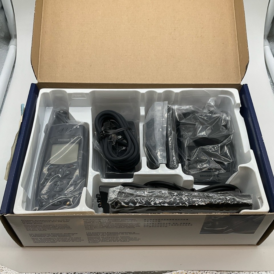 Ericsson R380 World Smartphone with Box and Accessories | eBay