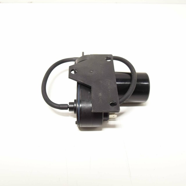 Mercedes-Benz G W463 Differential Lock Control Pump A4635500183 OEM for ...