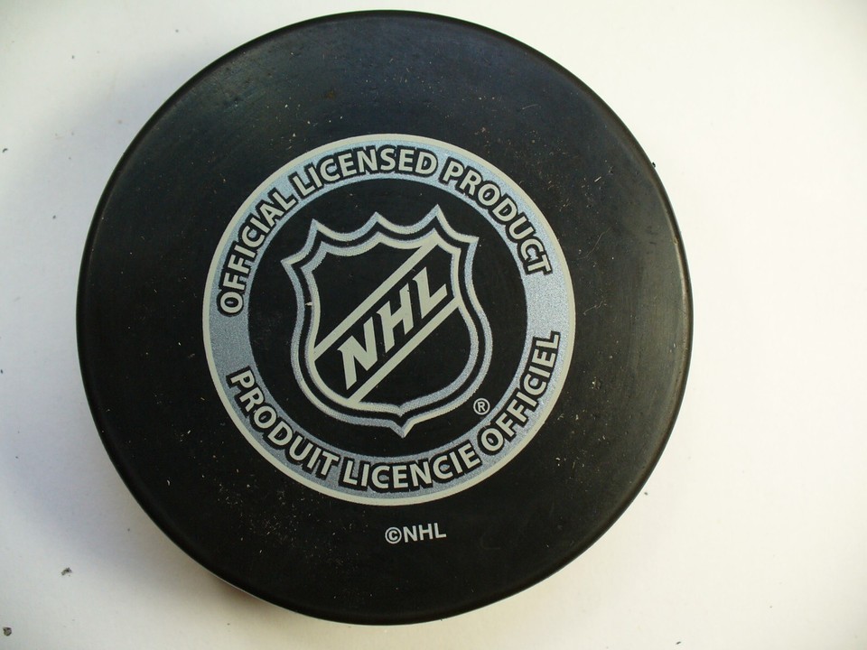 NHL Carolina Hurricanes Old Retro Team Logo Souvenir Hockey Puck ...